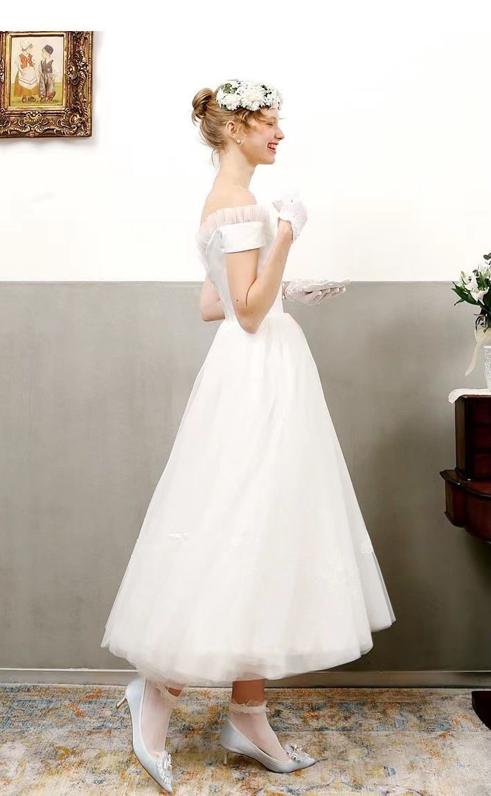 Off Shoulder Bridal Dress,chic Wedding Dress ,handmade on Luulla