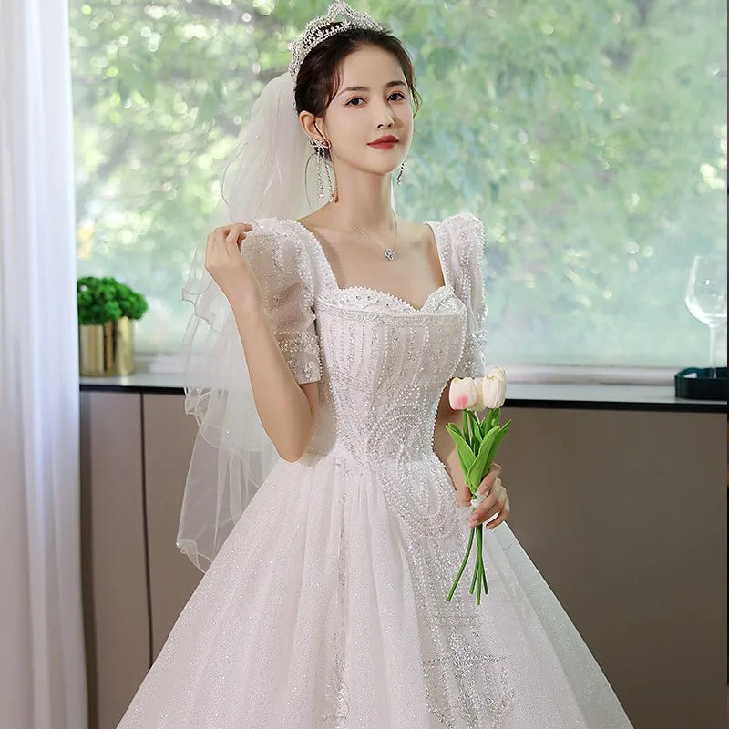 Lace Bridal Gown With Puff Sleeves Design on Luulla